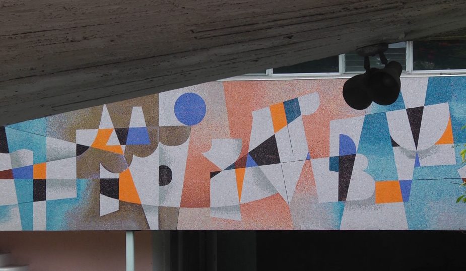 Murales del artista Carlos Mérida corren el peligro de desaparecer