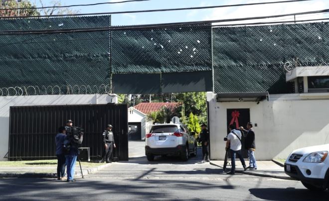 En suspenso resoluciones que ordenaban a trabajadores de Cicig ...