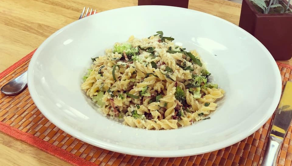 Video: Llegó el tradicional platillo de pasta con crema