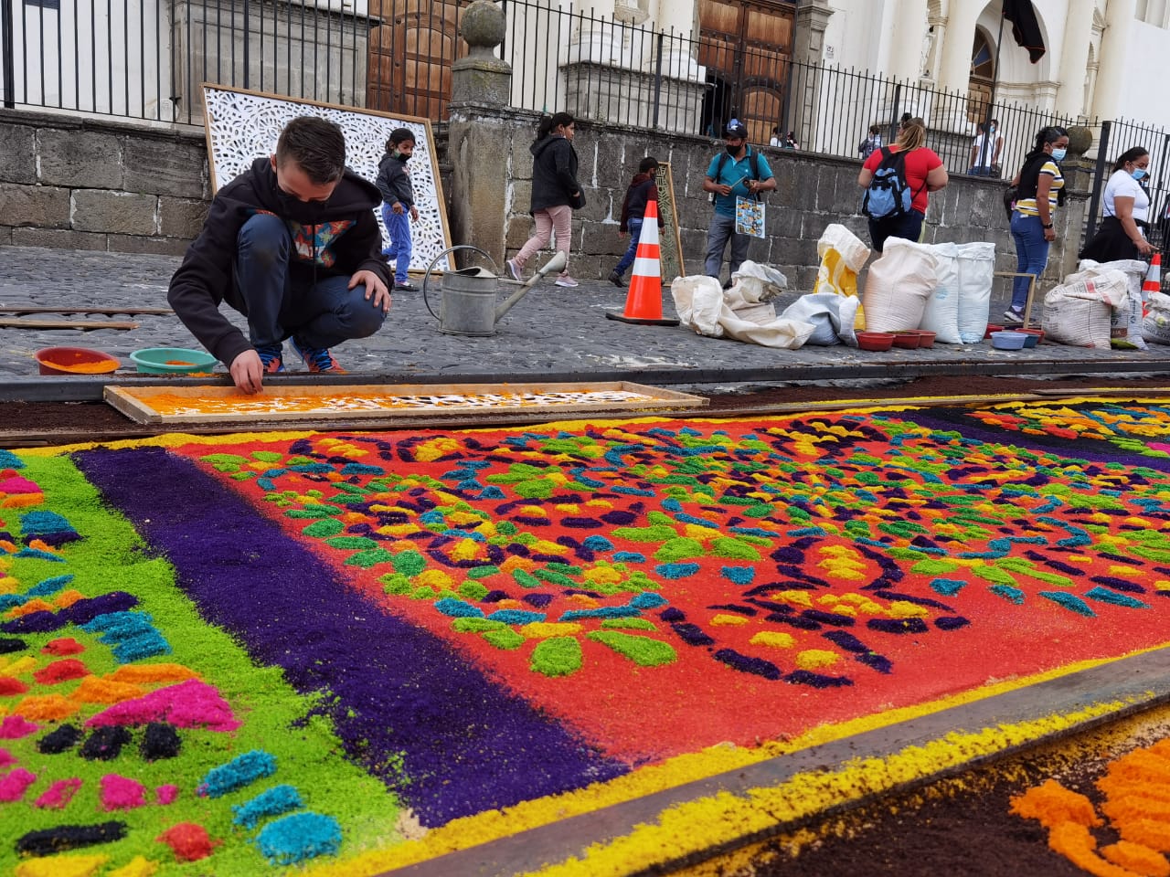 No Hubo Procesiones En Antigua Guatemala Pero Sí Alfombras Elaboradas