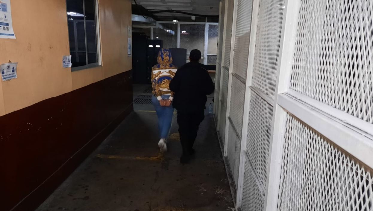 Esto Se Sabe De Una Mujer Que Conducía Una Camioneta Agrícola 2019