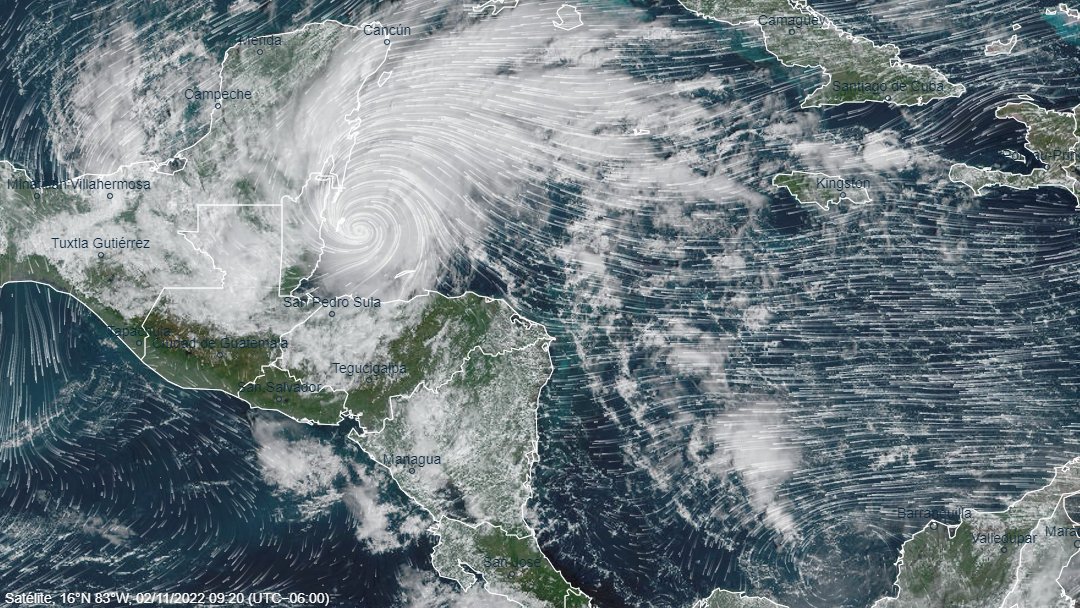 Video: Huracán Lisa sigue su trayectoria por Guatemala y México, pero así podría afectar ...