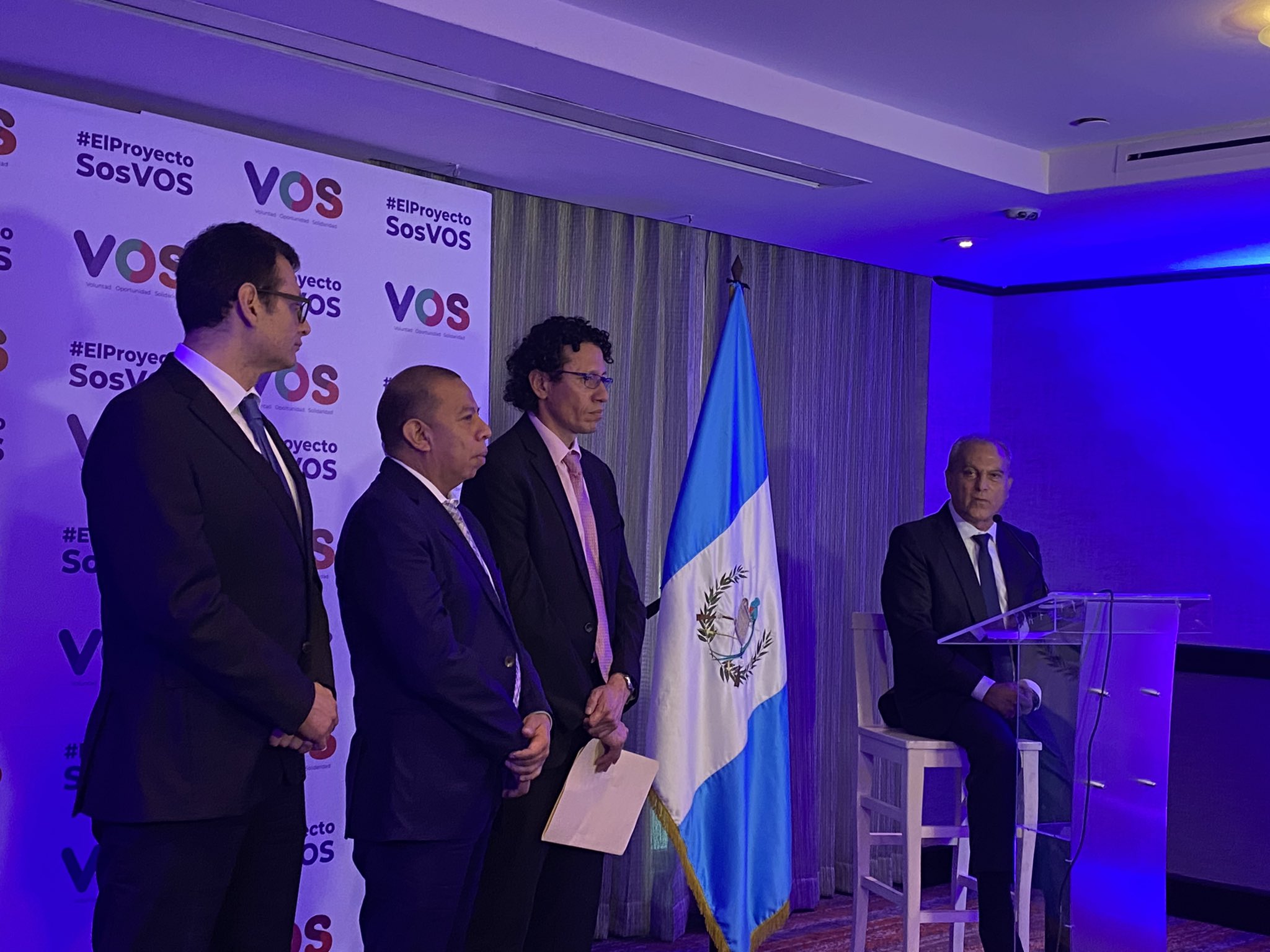 Partido VOS anuncia alianza con Guatemala Va y presenta a Manuel ...