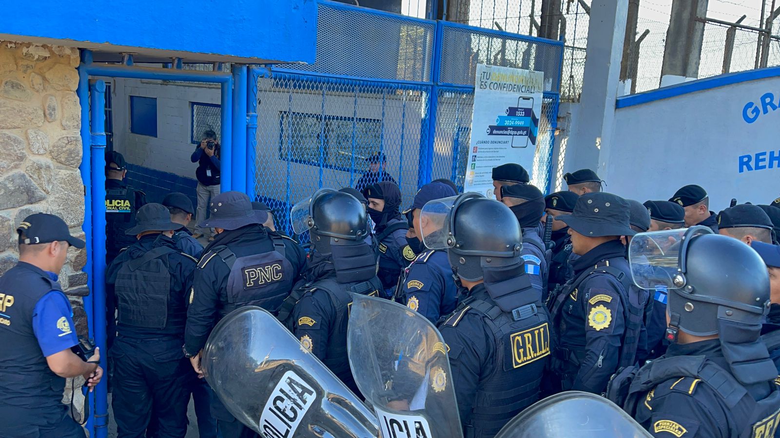 Autoridades llevan a cabo un gran operativo en la Granja Penal Pavón ...